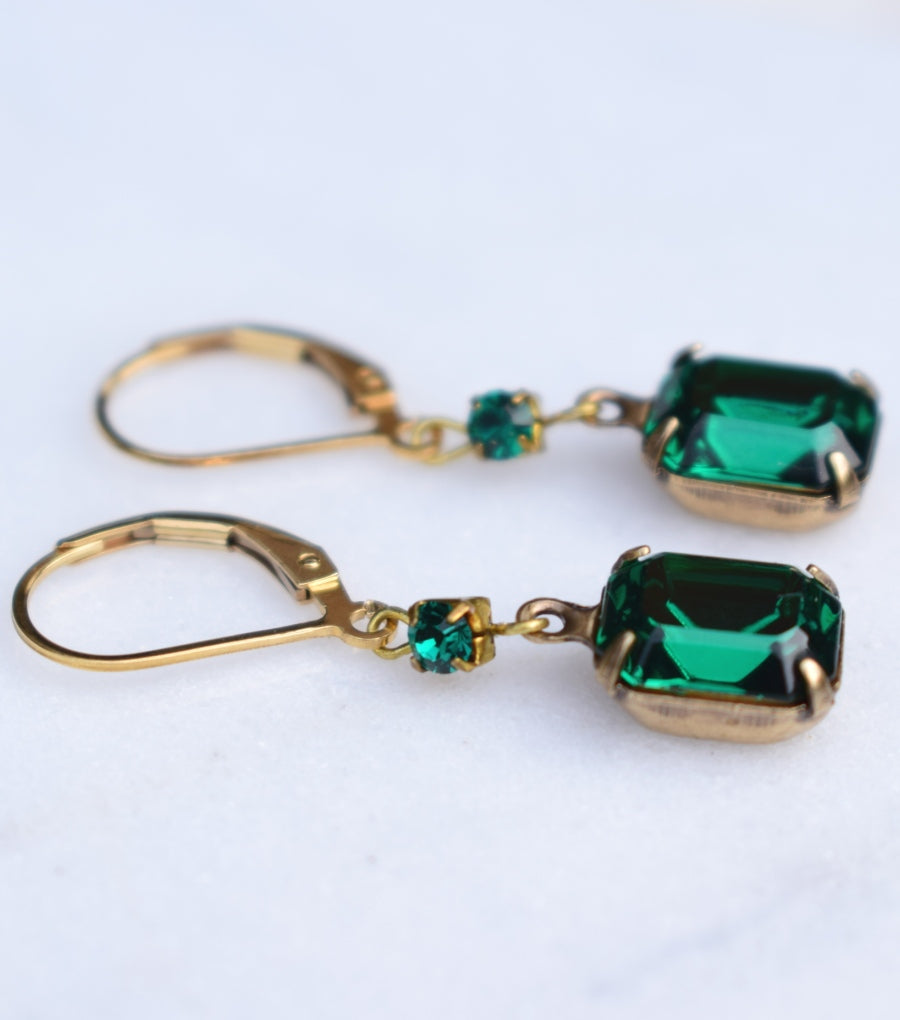 Vintage Emerald Green And Gold Earrings | May Birthstone – Katherine Swaine